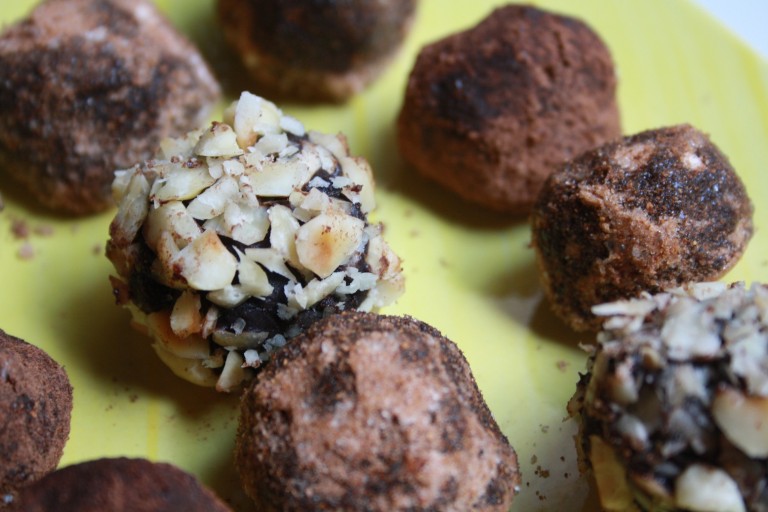 Amarula Chocolate Truffles – The Desserted Girl