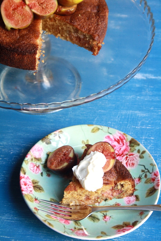 Fresh Fig and Almond Cake – The Desserted Girl