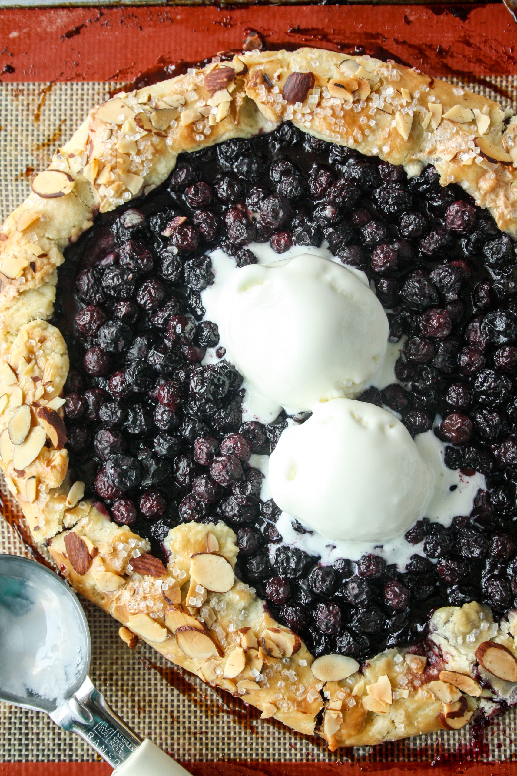 Blueberry Galette – The Desserted Girl