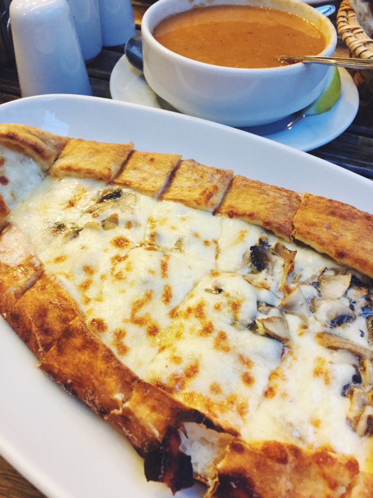 A week in Istanbul and Cappadocia – The Desserted Girl