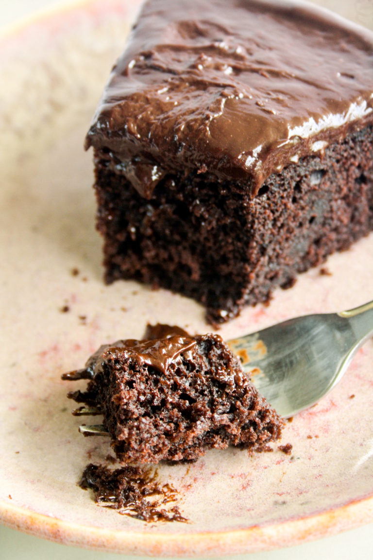 Chocolate Stout Cake – The Desserted Girl