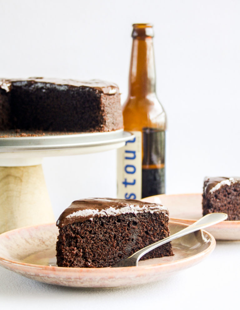 Chocolate Stout Cake – The Desserted Girl