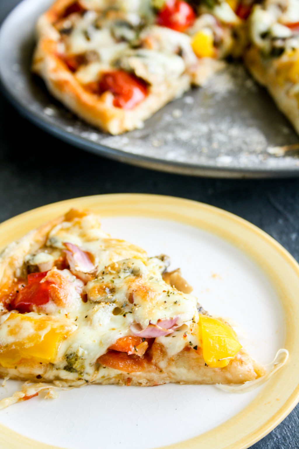 Loaded Veggie Pizza – The Desserted Girl