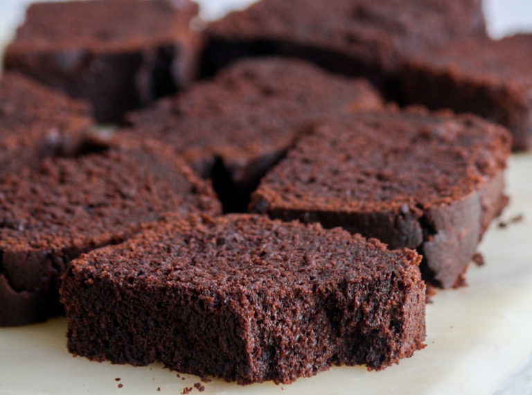 Dense Chocolate Loaf Cake – The Desserted Girl