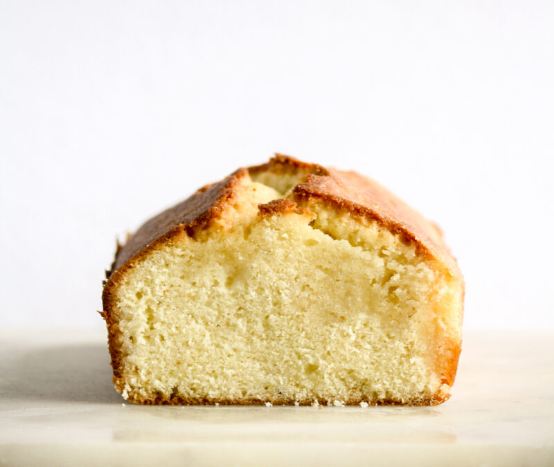 Lemon Syrup Cake – The Desserted Girl