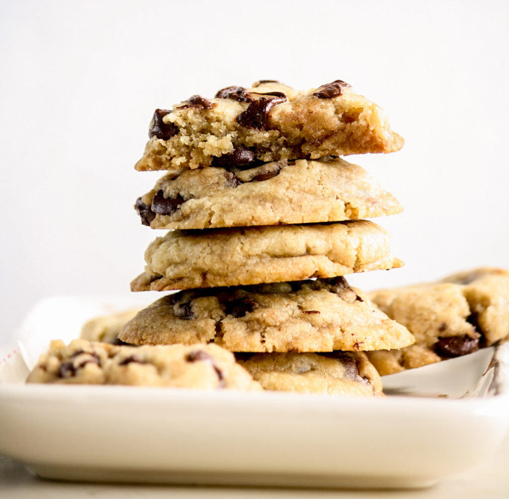 Chocolate Chip Olive Oil Cookies (Vegan) – The Desserted Girl
