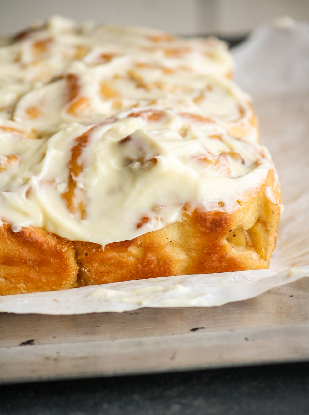 Apple Cinnamon Rolls with Cream Cheese Frosting (Eggless) – The ...
