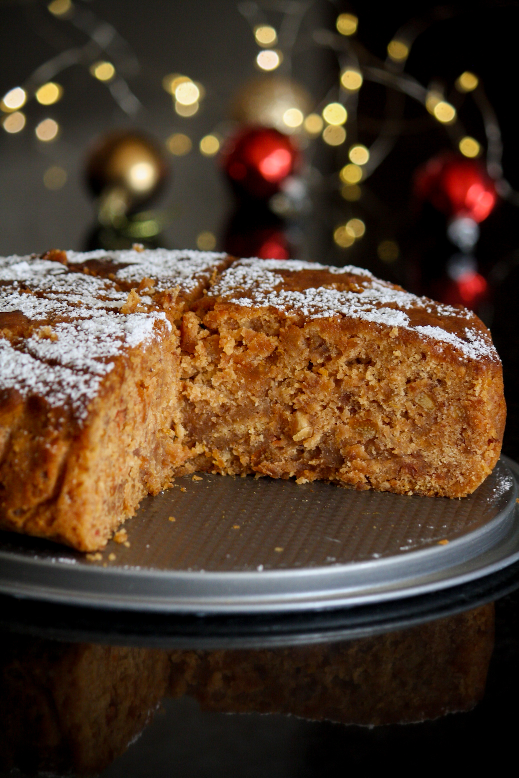 The Last-Minute Christmas Cake – The Desserted Girl