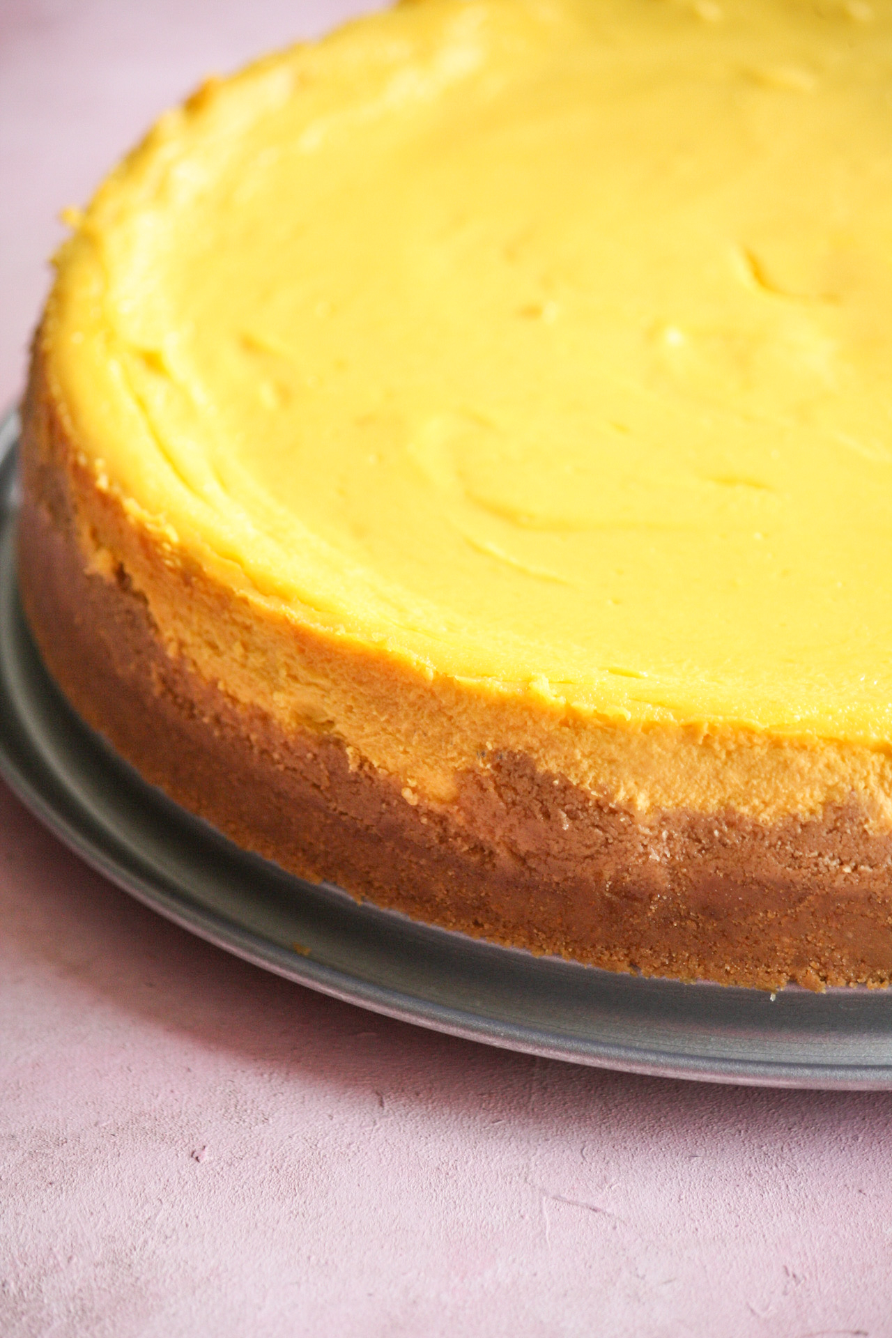 Baked Mango Cheesecake – The Desserted Girl